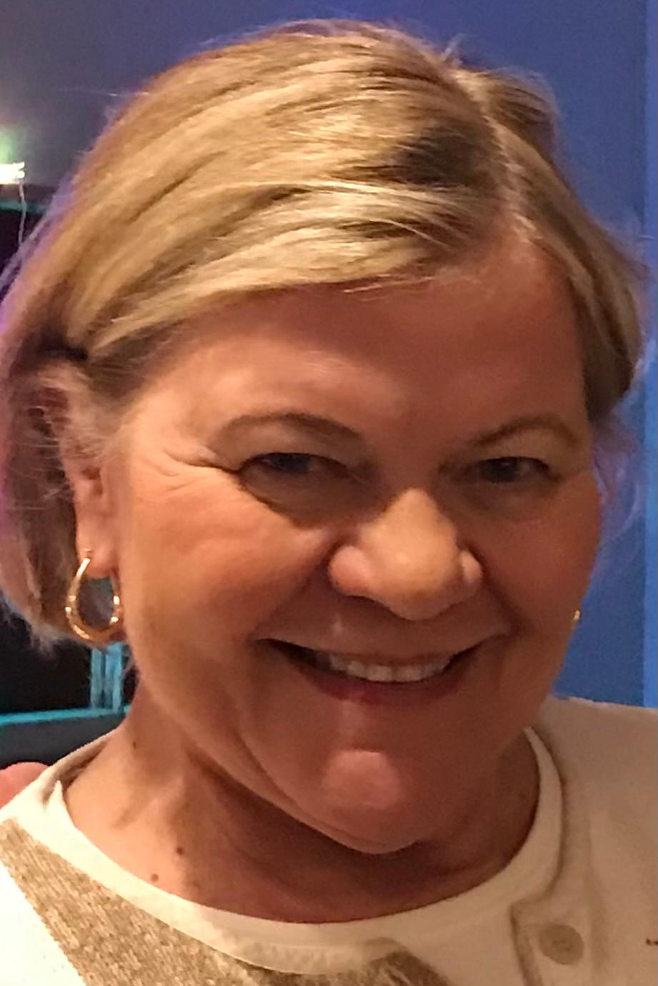 Sharon Hanks – Greater Grand Rapids Women's History Council